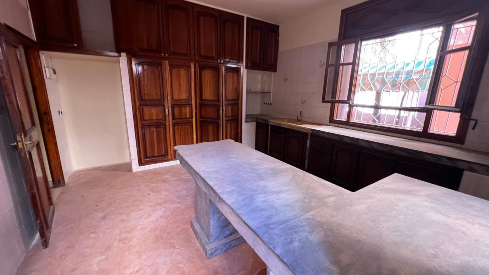 Location 5 CH + 1 BUREAU - 680 M² DE TERRAIN - VICTOR HUGO | Acti Immo ...